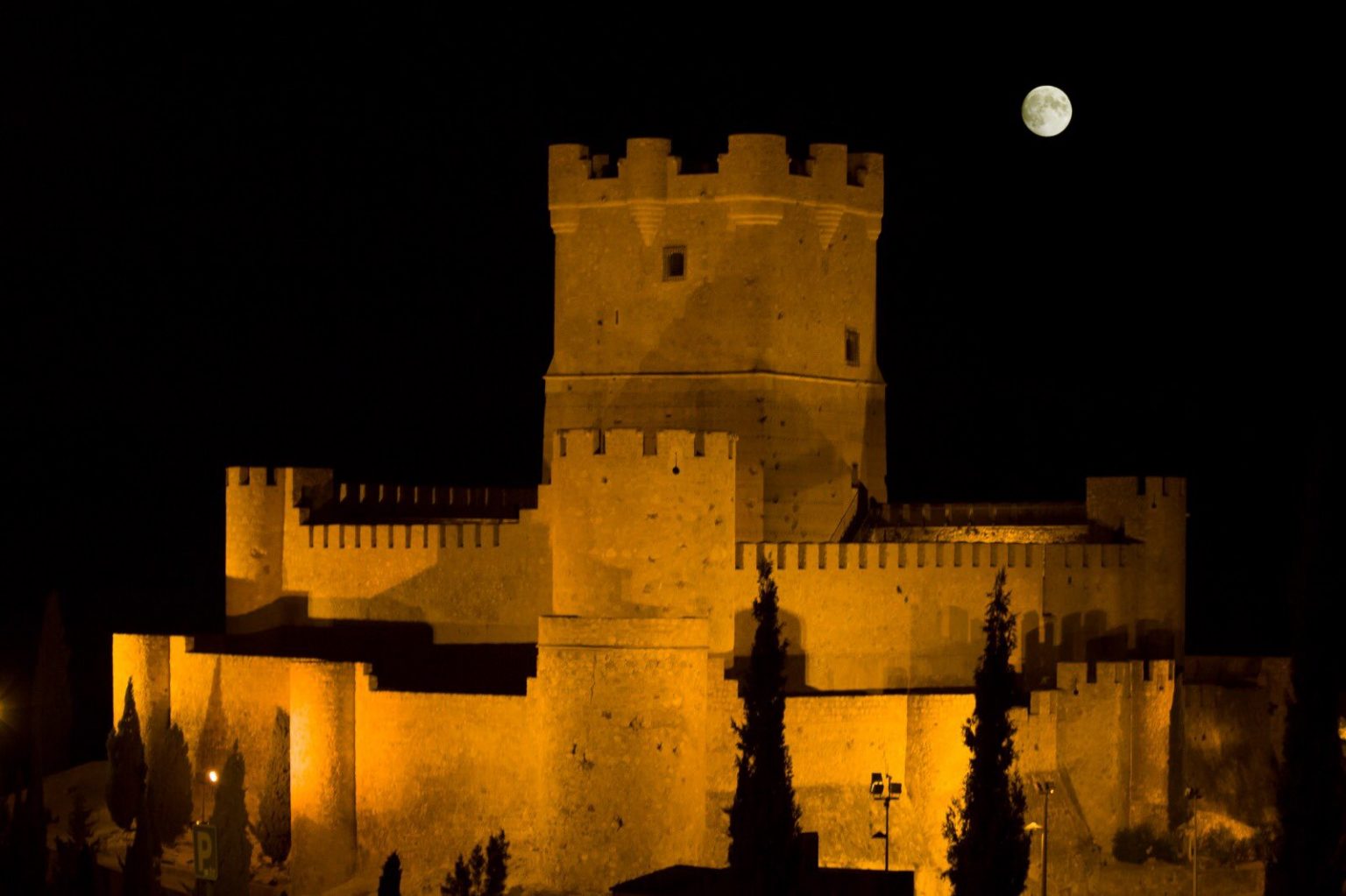 La Luna y el castillo