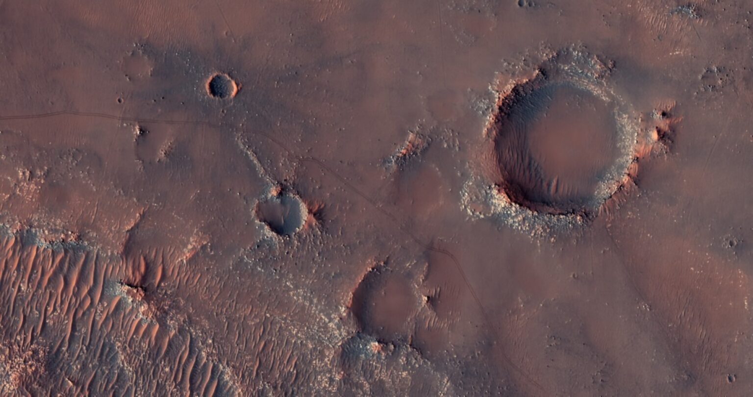 Una maniobra arriesgada de la sonda MRO de la NASA desvela los secretos ...