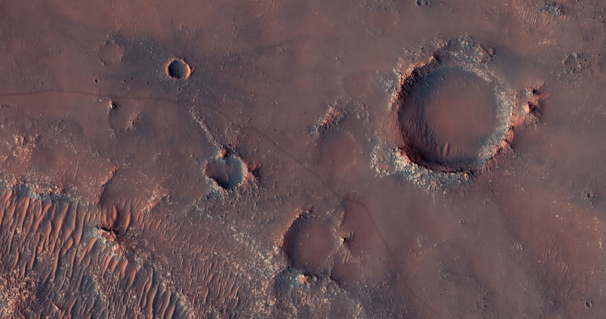 Una maniobra arriesgada de la sonda MRO de la NASA desvela los secretos ...